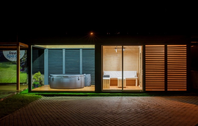 Bespoke Archives | Hot Tubs & Swim Spas Scotland I Heavenly Hot Tubs